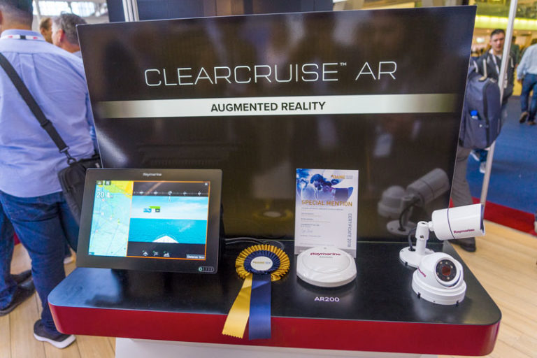 Raymarine Clear Cruise Augmented Reality