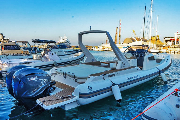 Prueba en mar para el nuevo Yamaha 425 V8 XTO Offshore.