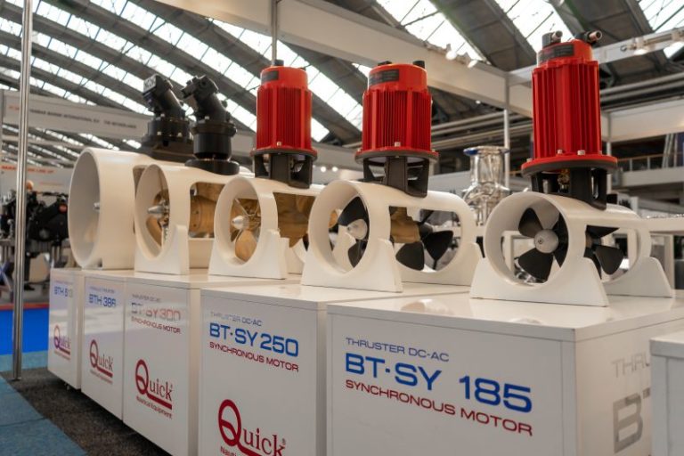 Quick Synchronous Motors y Quick Nautical Controls