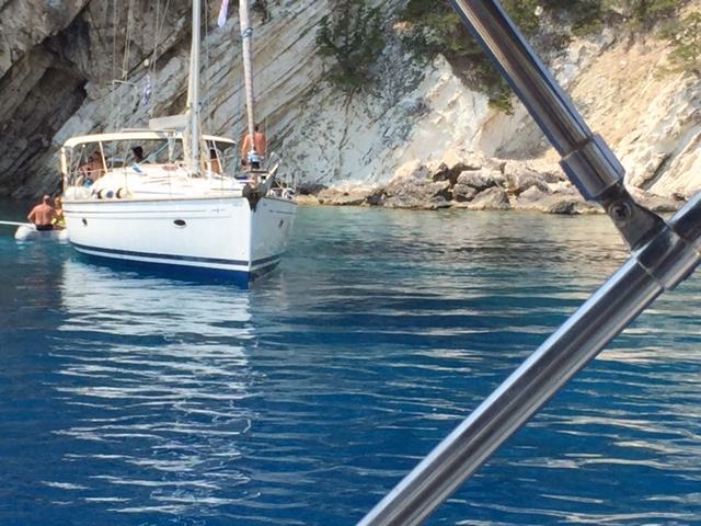 Ancla y cabos en tierra: consejos para evitar imprevistos | Los Barcos