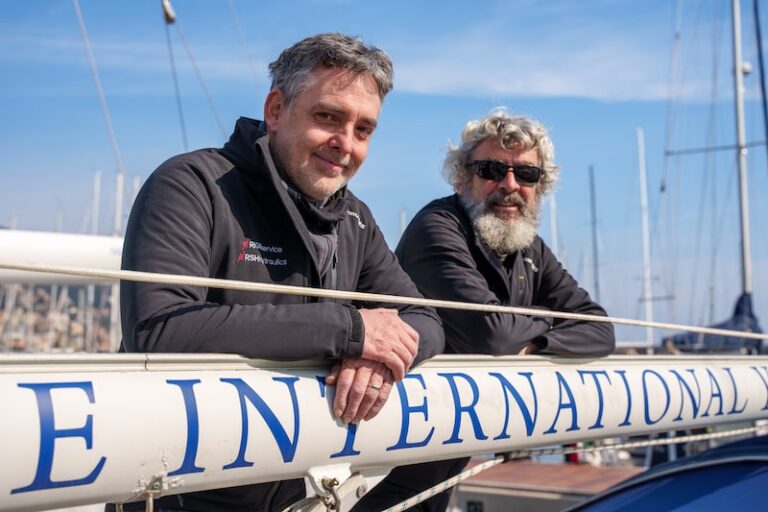 RiggService explica el mantenimiento de la jarcia a bordo del Daydreamer.